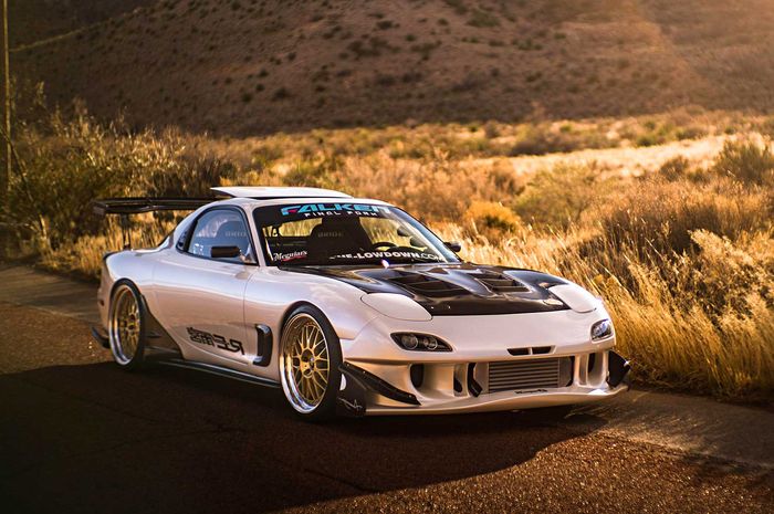 La Historia Del RX7 - Revista de Autos